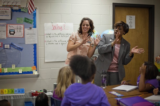 There's a Cheaper, More Effective Way to Train Teachers - The Atlantic