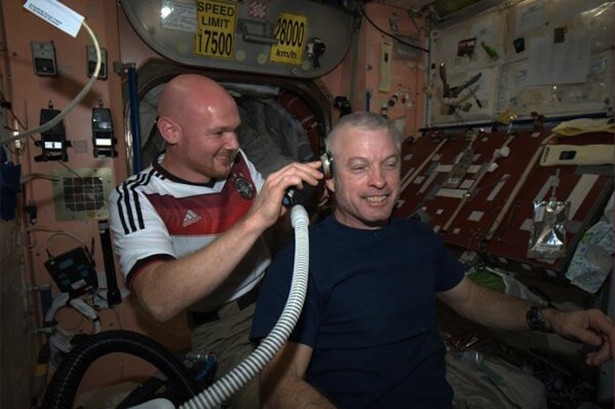 American Astronauts Lost a Bet and Got Their Heads Shaved in Space ...