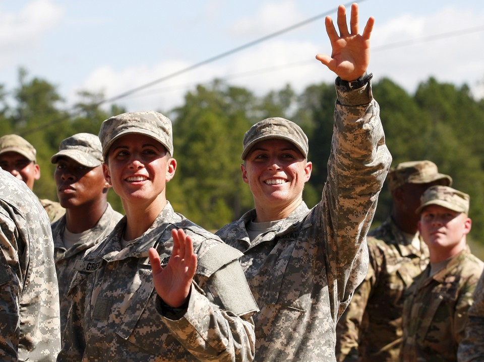 Women May Soon Lead Infantry Soldiers Into Battle for the First Time ...