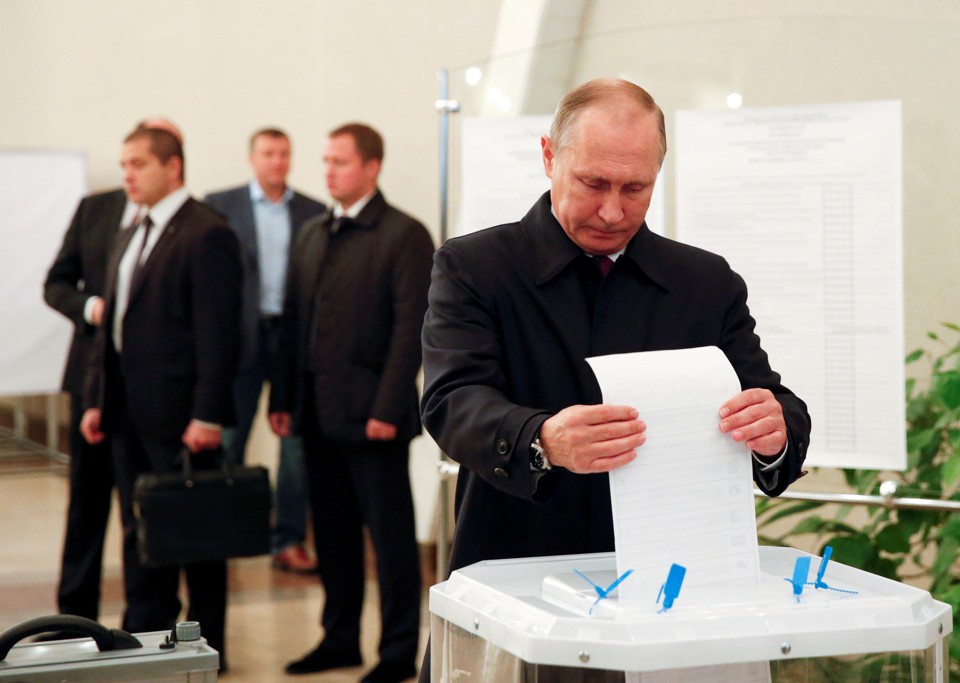 What Vladimir Putin Wants From American Elections The Atlantic