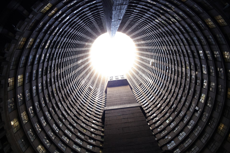 How Johannesburg's Ponte City Came to Symbolize the Apocalypse - The ...