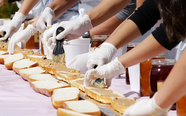 During the Vietnam War, the U.S. Army Used Drugs to Build Super ...