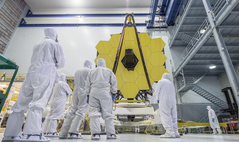 Why Is NASA's James Webb Space Telescope Running a Year Behind? - The ...