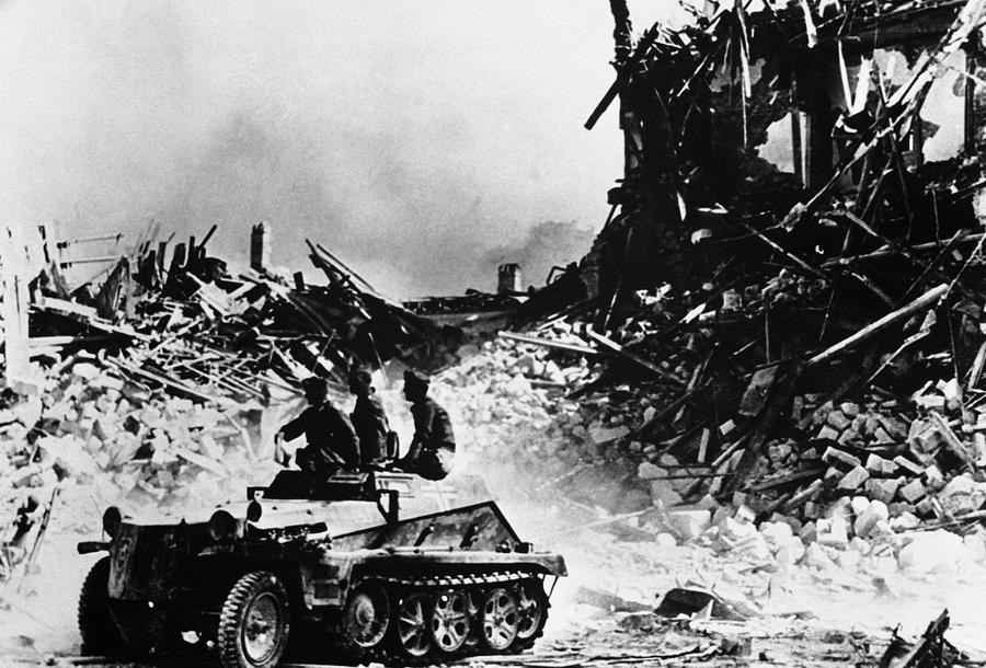 World War II: The Eastern Front - The Atlantic