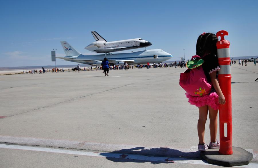 Kelly Afb Space Shuttle Carrier Aircraft