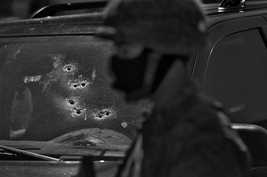 One Photojournalist's View of Mexico's Violent Drug War - The Atlantic