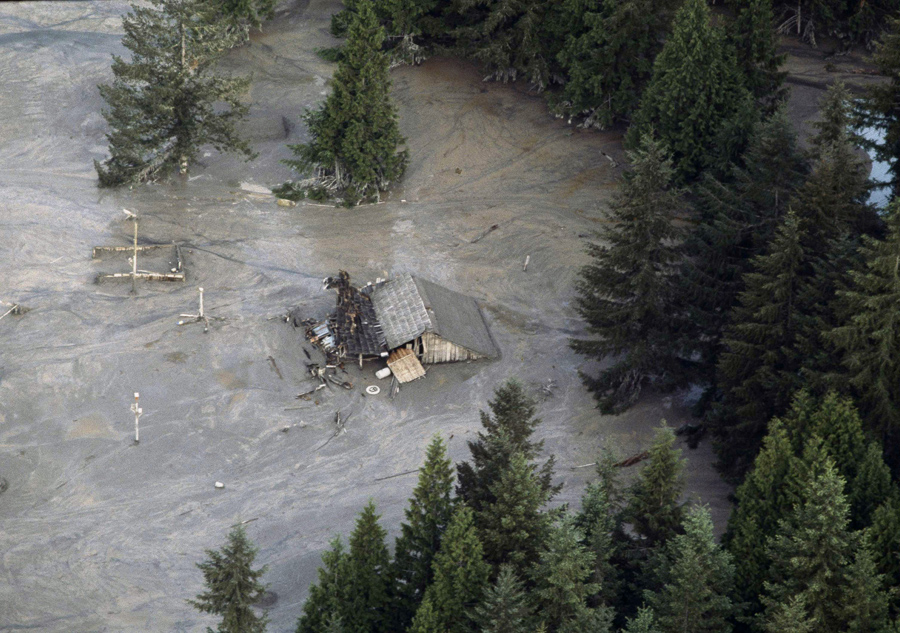 The Eruption of Mount St. Helens in 1980 - The Atlantic