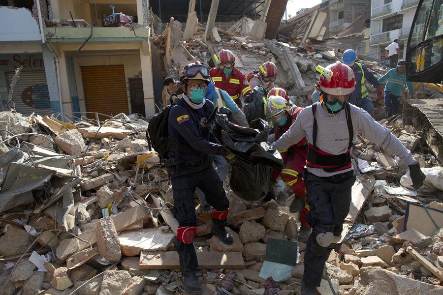 1,700 People Are Still Missing After Ecuador's Earthquake - The Atlantic