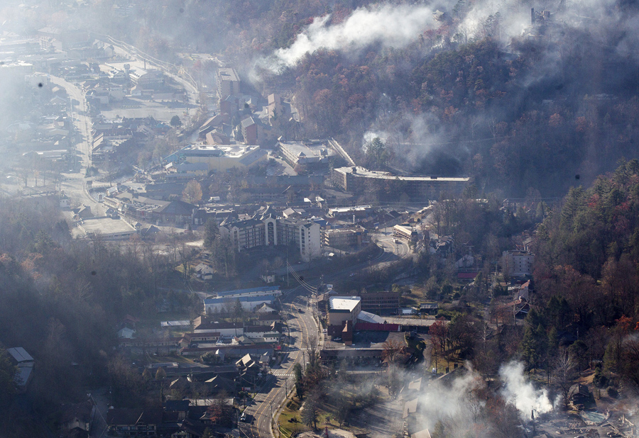 Photos of the Wildfires Near Gatlinburg, Tennessee - The Atlantic