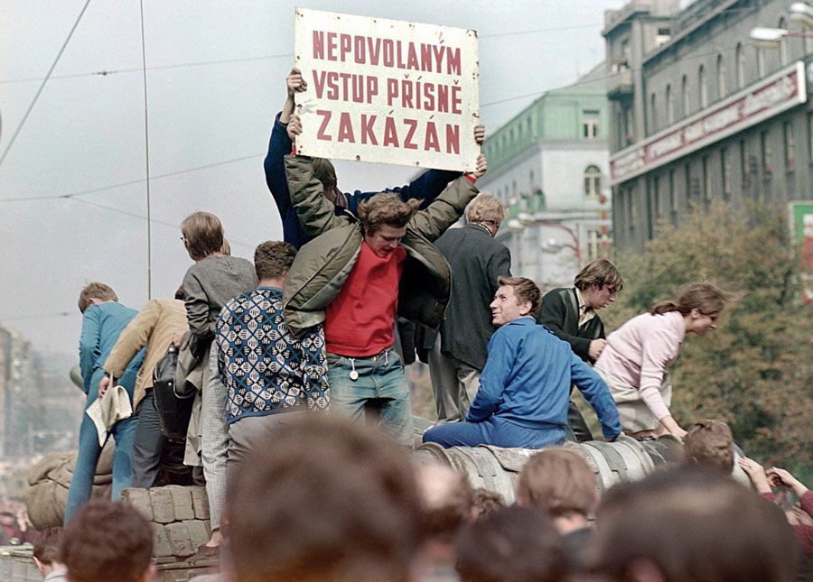 Photos: 50 Years Since a Soviet Invasion Ended the Prague Spring - The ...
