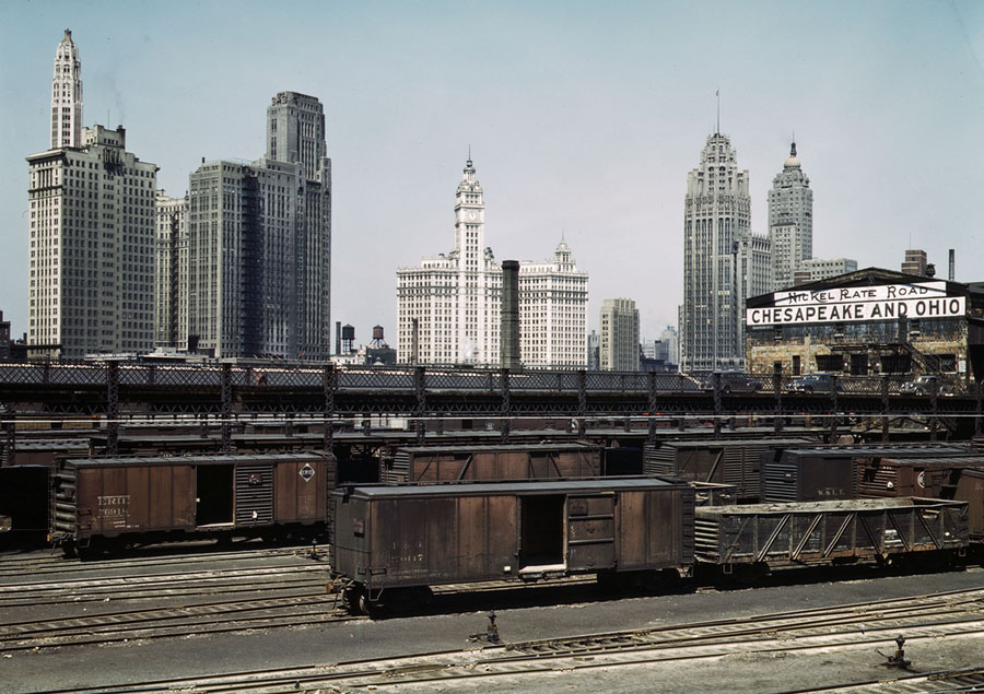 Color Photos of Chicago's Rail Yards in the 1940s - The Atlantic