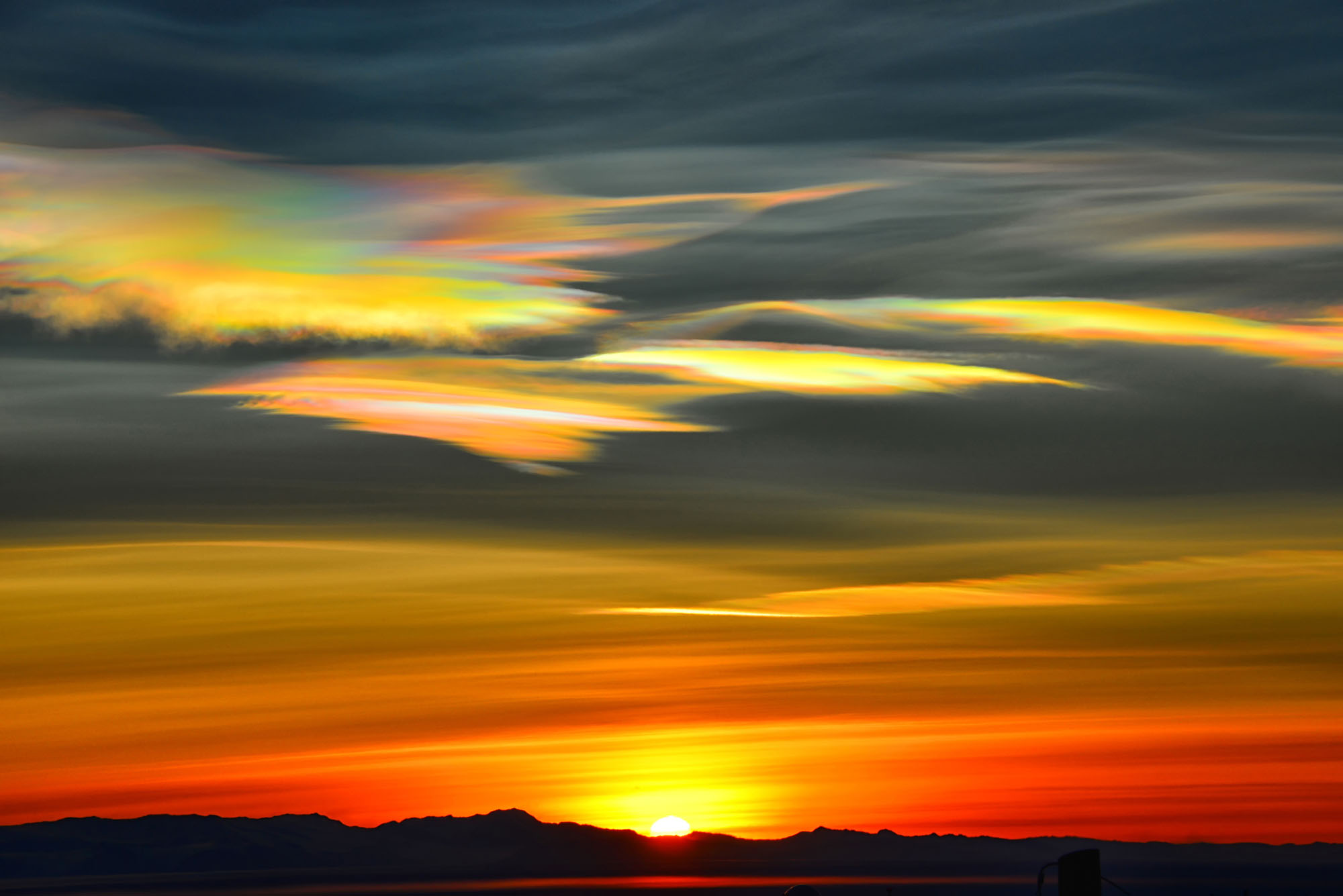 Polar stratospheric nacreous clouds are most commonly seen during the ...