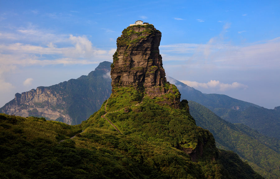 A Photo Visit to Mount Fanjing - The Atlantic