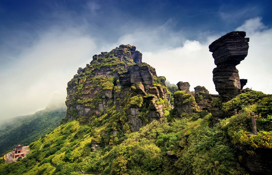 A Photo Visit to Mount Fanjing - The Atlantic