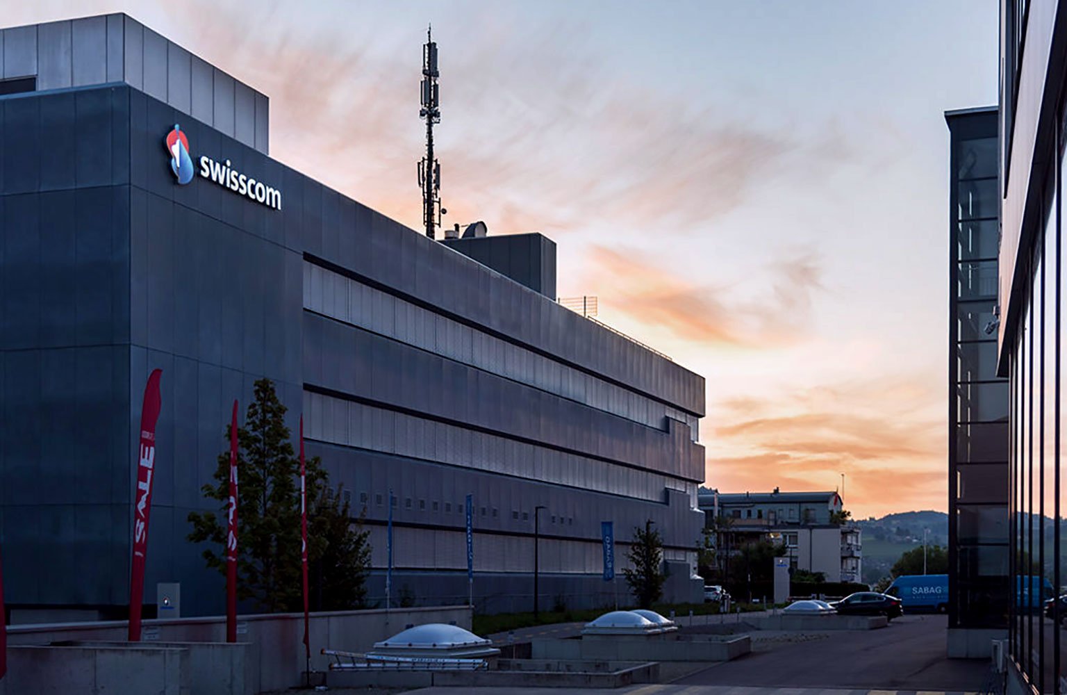 Swisscom Connects Countries - The Possibility Report