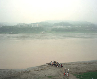 Life 'Between Utopia and Reality': Photos of a Chinese Mega-City - The ...