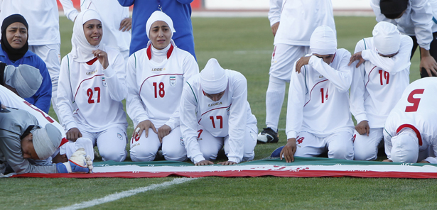 The Sports World Gets a Little Bit Friendlier for Female Muslim ...