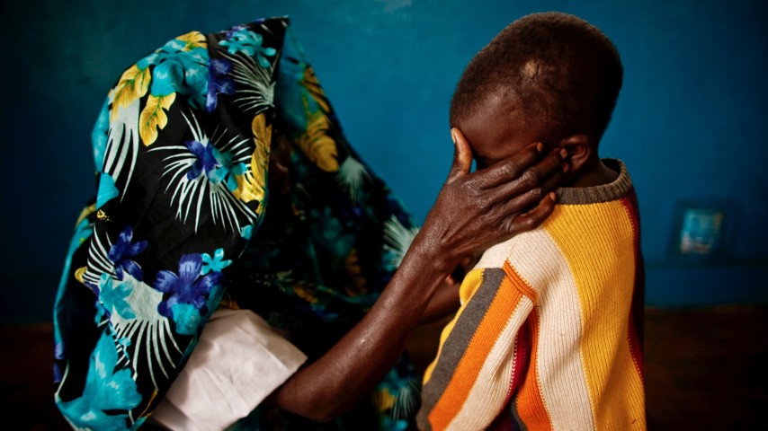 The Search for Humanity in War Photography: Pete Muller - The Atlantic ...