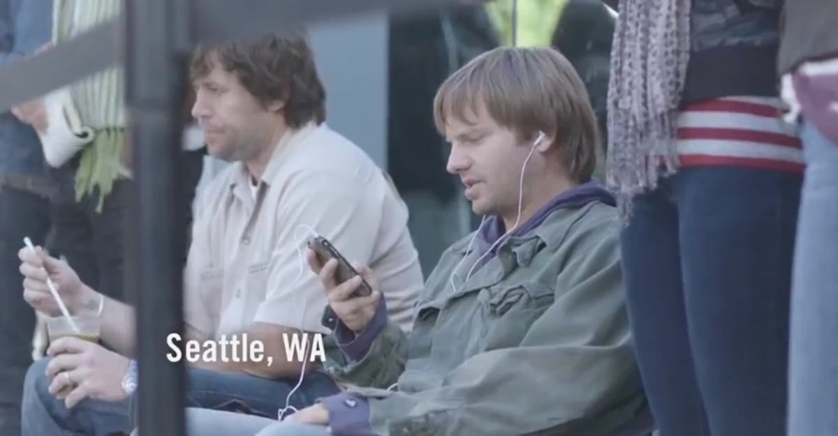 Making Fun of Apple Fanboys Is So Easy, So Futile - The Atlantic