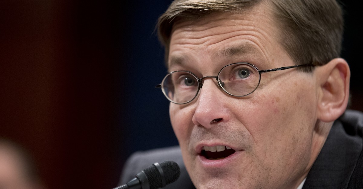 The Atlantic Politics & Policy Daily: Former CIA Chief Awards Clinton ...