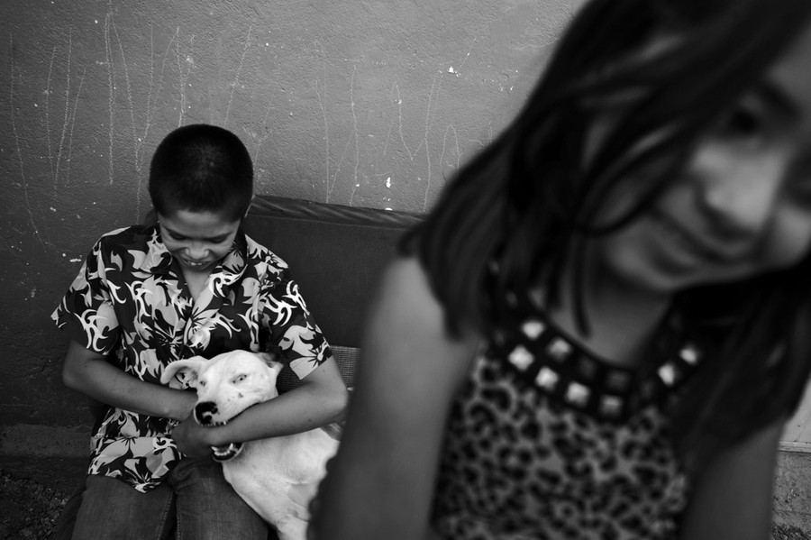 One Photojournalist's View of Mexico's Violent Drug War - The Atlantic