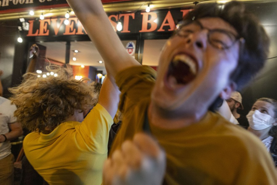 Photos: The Fans of Euro 2020 - The Atlantic