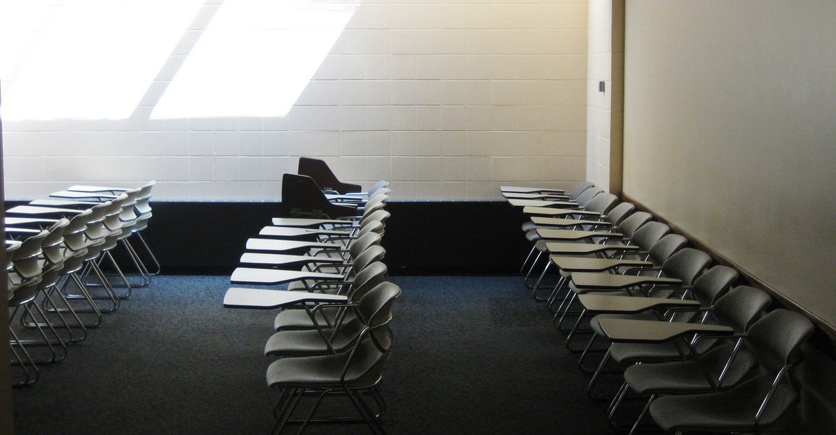 The Warning Signs of a Mass Shooting - The Atlantic