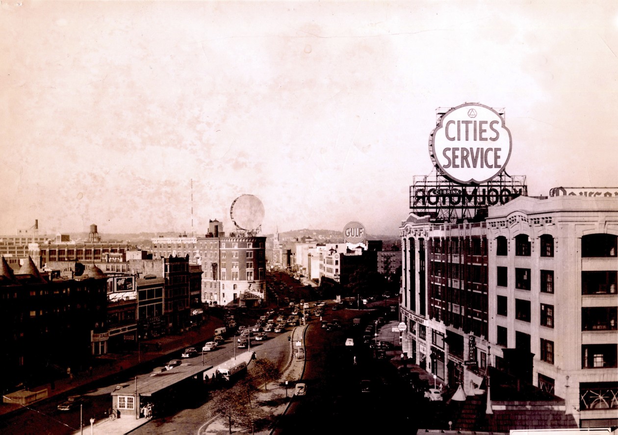 Ode to Boston's Citgo Sign - The Atlantic