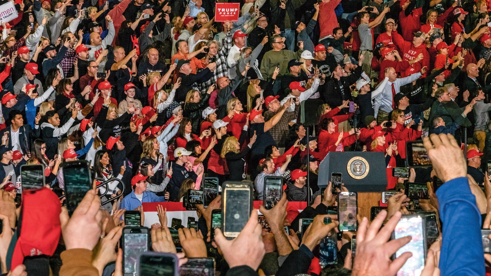 How One Photographer Captured the Intensity of a Trump Rally - The Atlantic