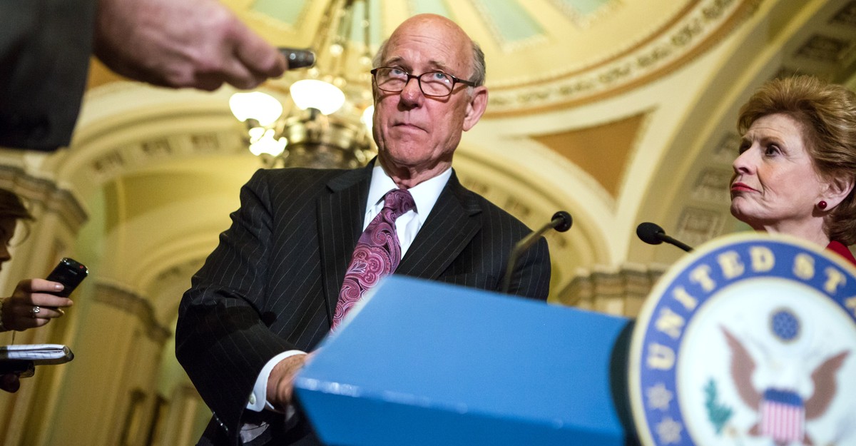 Inside Chris LaCivita's Plan to Save Pat Roberts - The Atlantic