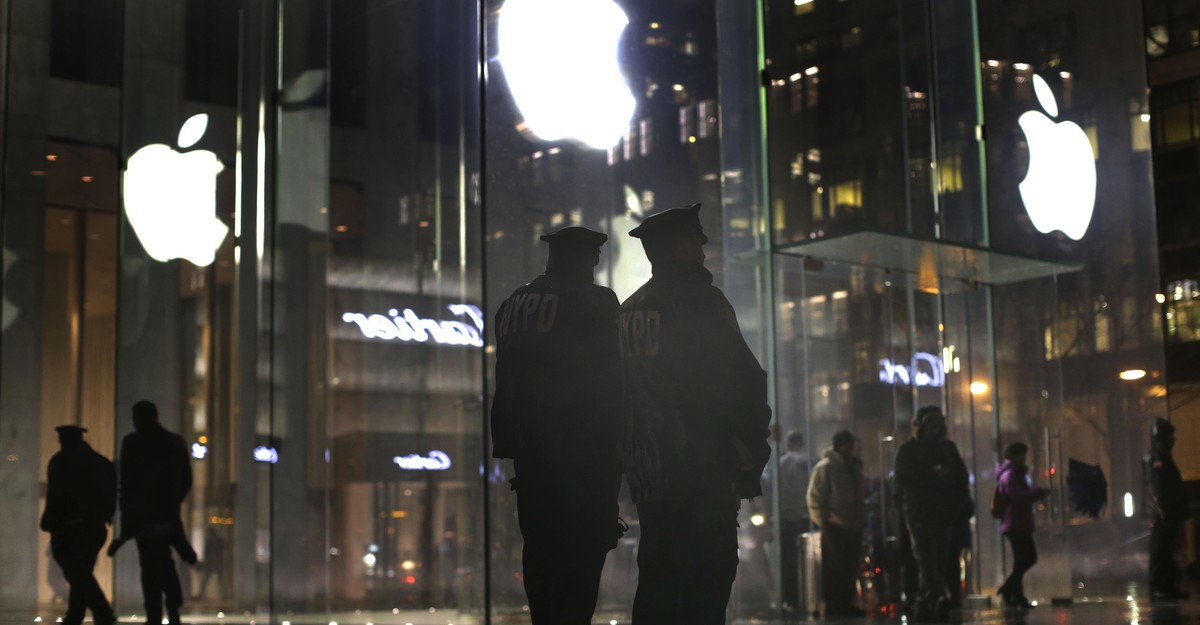 Apple’s Next Security Update May Not Be User-Friendly - The Atlantic