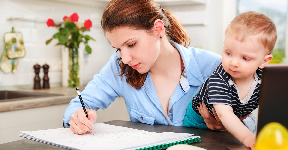 Graduate-School Programs Pose Challenges For New Moms - The Atlantic