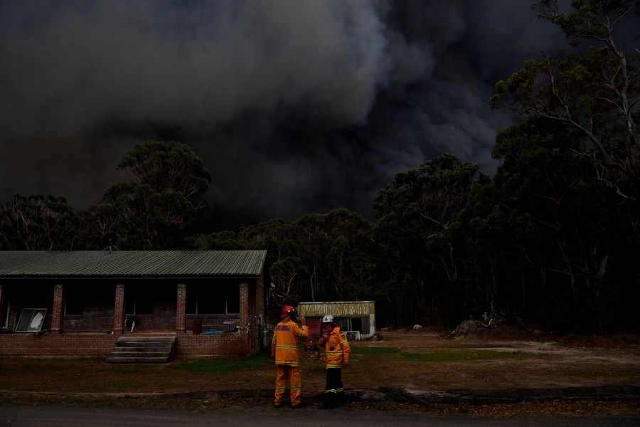 Photos of Australia’s Raging Bushfires - The Atlantic