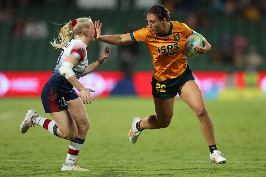 Photos of the Week: Wrapped Shuttle, Pearl Farm, Masquerade Games - The ...