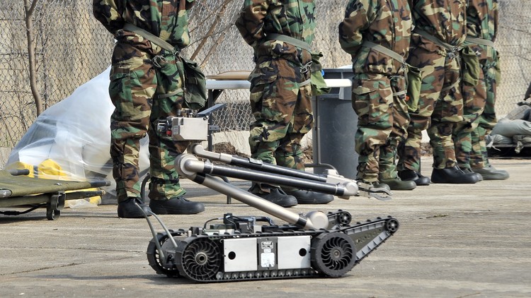 What Happens When Bomb-Defusing Robots Become Weapons - The Atlantic