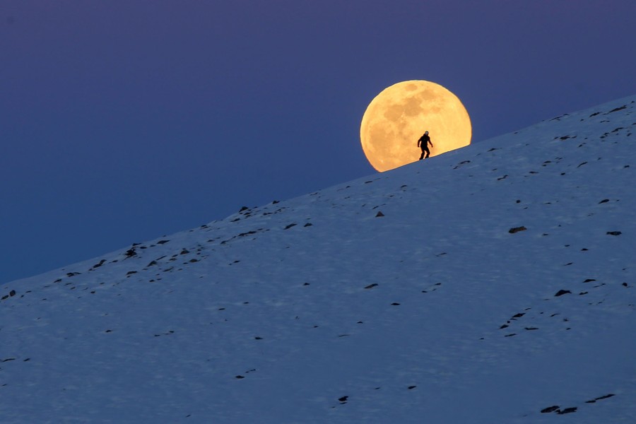 Super Snow Moon Photos - The Atlantic