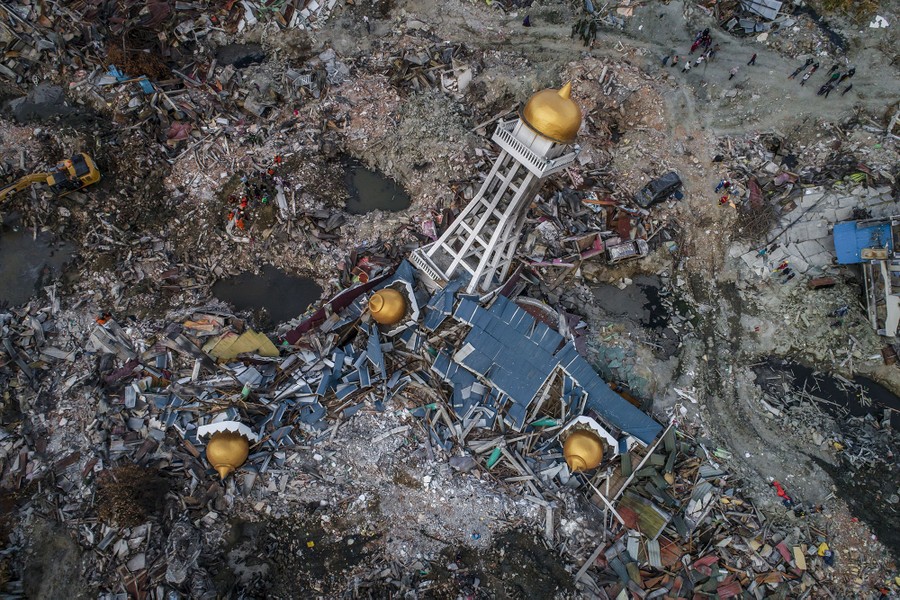 Top 25 News Photos of 2018 - The Atlantic