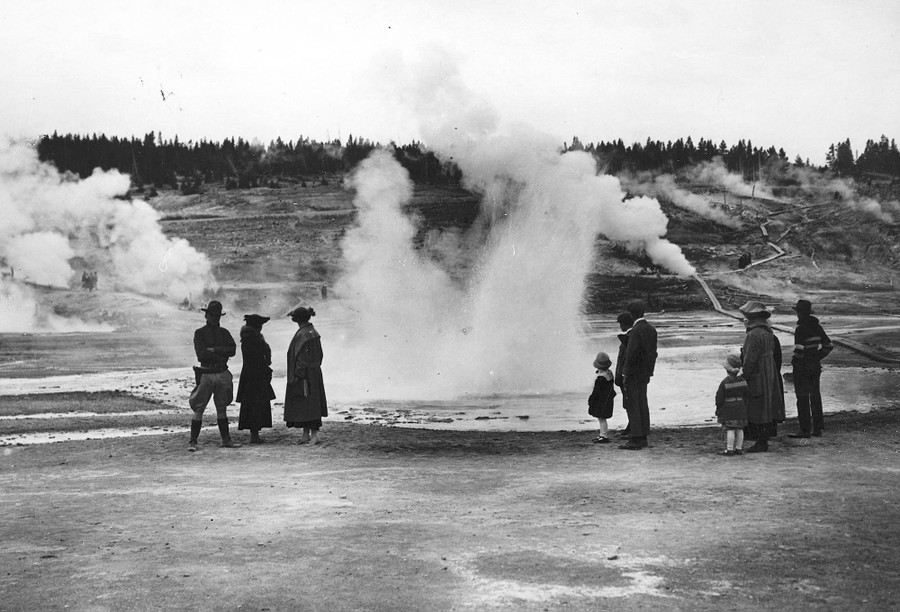 A Photo Trip Through Yellowstone National Park - The Atlantic