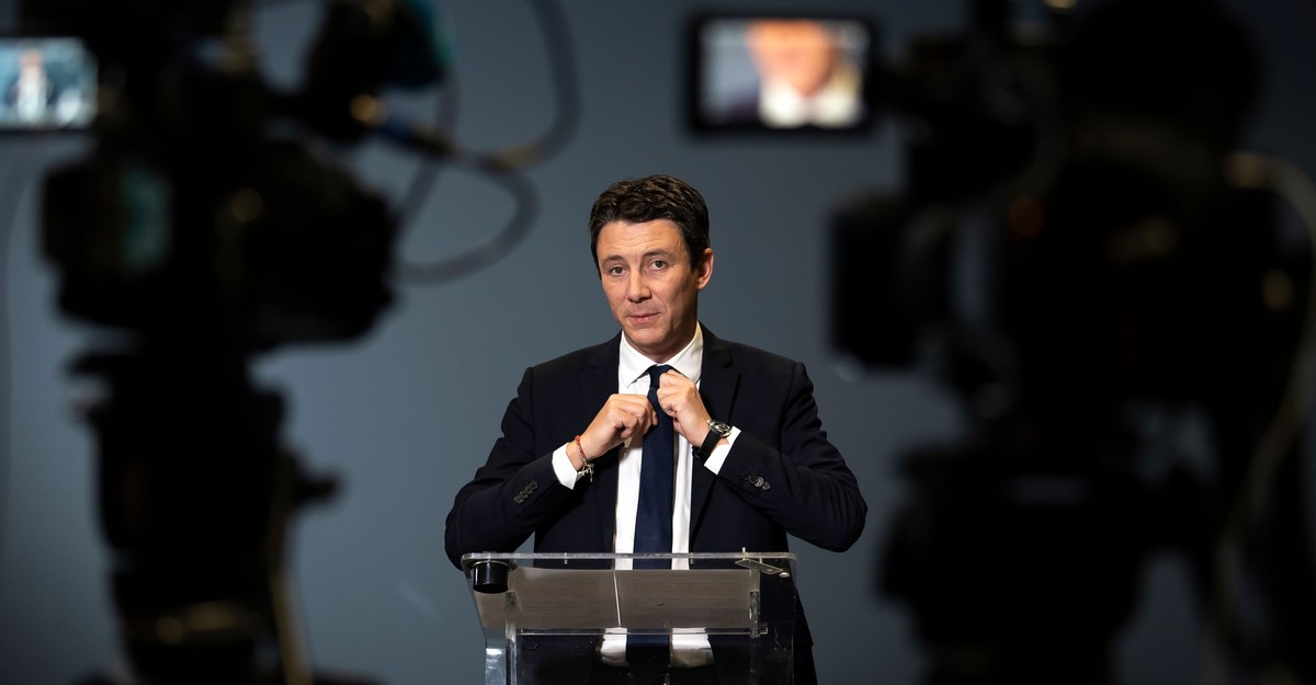 A French Politician, a Russian Artist, and the End of Privacy - The ...