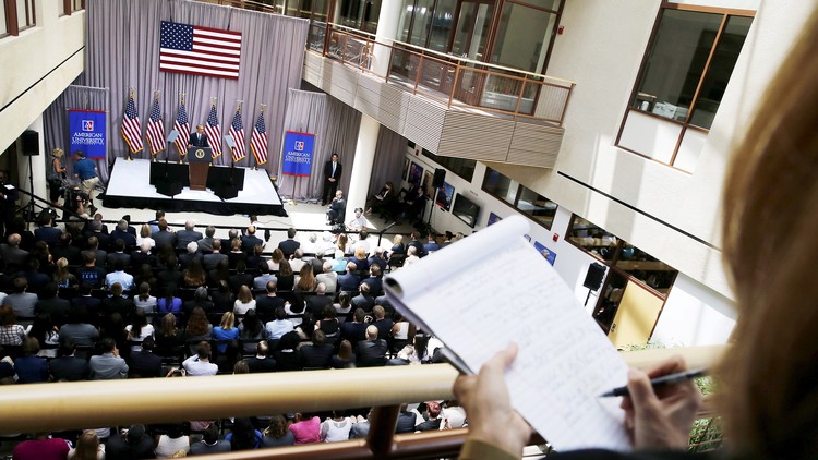 Journalists Are Failing to Call Out Politicians' Lies - The Atlantic