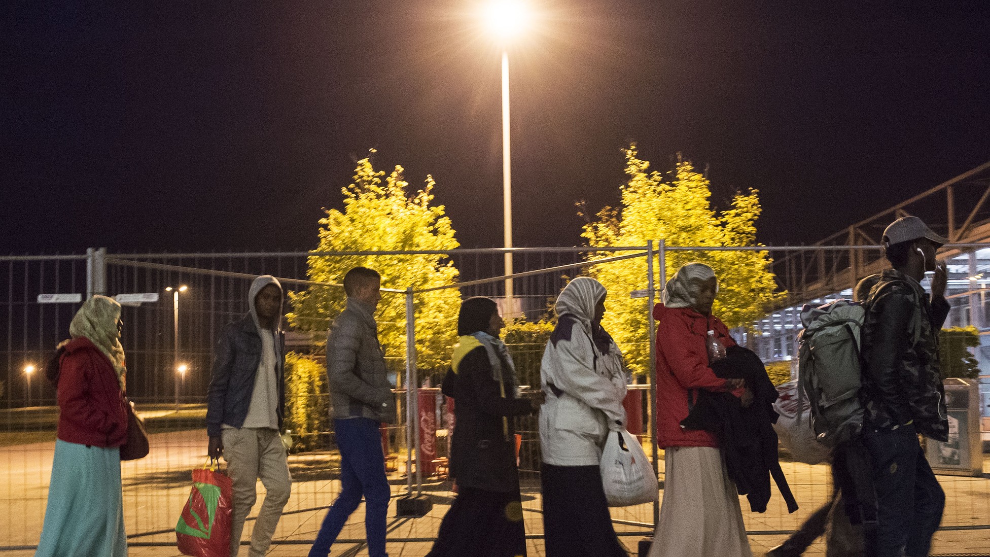 Official Says Germany Can Take in 500,000 Migrants a Year for the Next ...