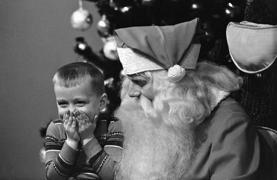Pictures of Christmas Past - The Atlantic