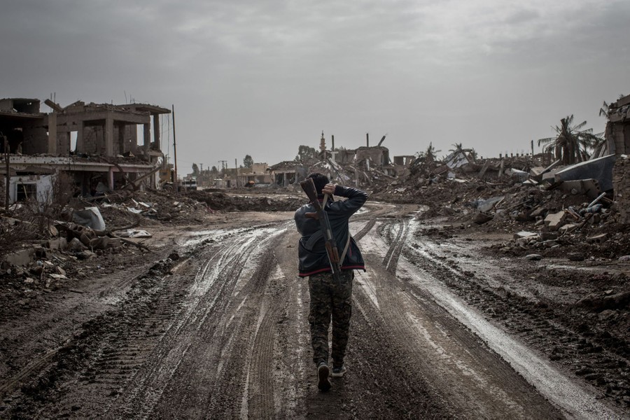 Photos: Closing In on the Last ISIS Stronghold - The Atlantic