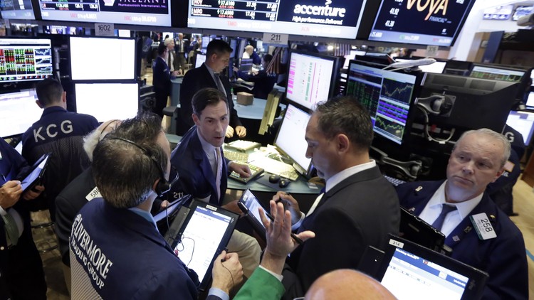 The Financial Sector and Wall Street's Influence on Politics - The Atlantic