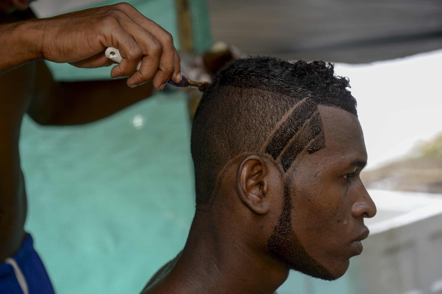 FARC Guerrillas Demobilizing in Colombia - The Atlantic