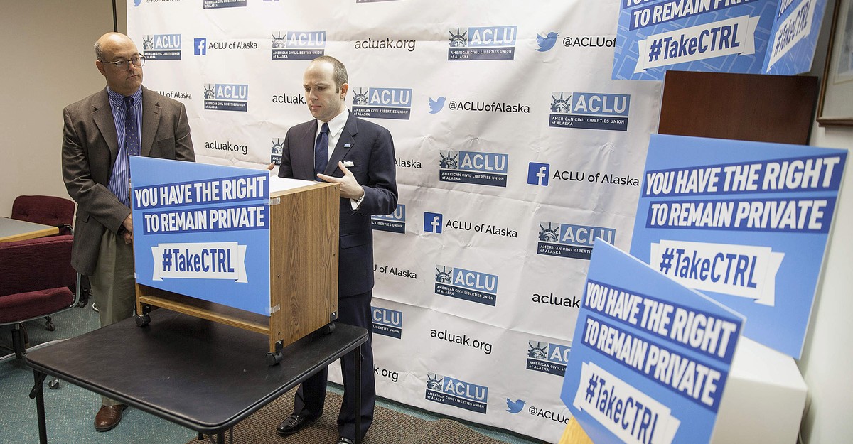 Giving Up on Congress, Privacy Advocates Shift Fight to the States ...