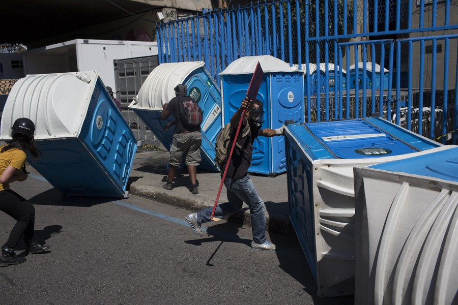 A Weekend of Protest - The Atlantic