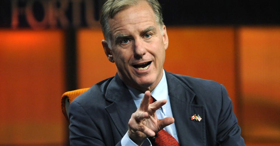 Howard Dean Was Once the Progressive from Vermont—Now It's Bernie ...