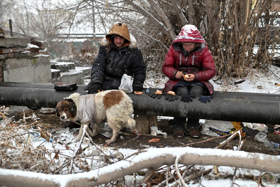 Photos: Homeless in Siberia—Surviving the Winter - The Atlantic