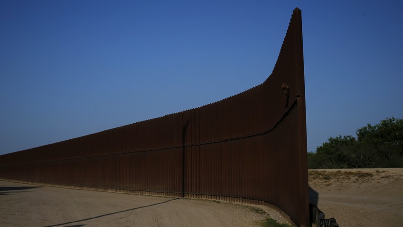 The Many Unanswered Questions About Trump's Border Wall - The Atlantic